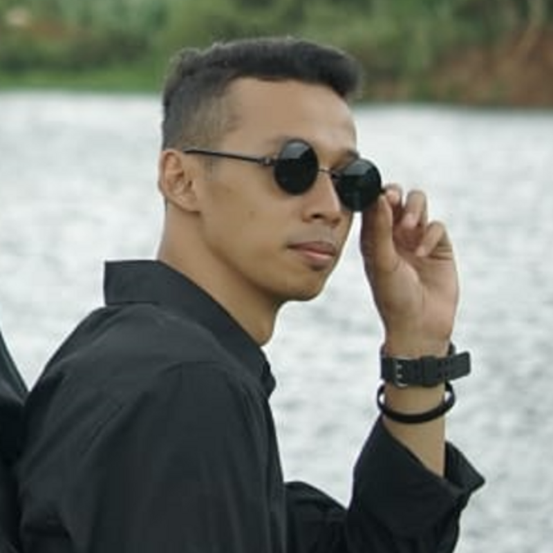 Website Pernikahan Encep Supriatna dan Via Oktaviani